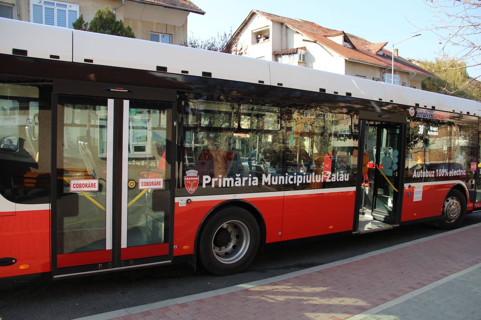 Autobuzele Transurbis circulă la program de sâmbătă în minivacanța de 1 ...